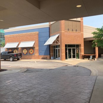 MAC’S LOCAL EATS - Updated October 2024 - 615 Photos & 608 Reviews ...