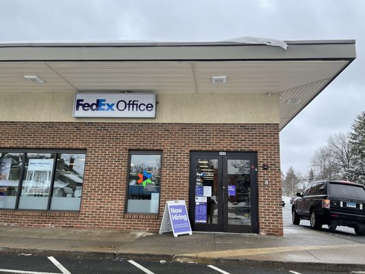 FEDEX OFFICE PRINT & SHIP CENTER - Updated May 2026 - 18 Photos & 17 ...