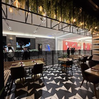MARCUS LIVE! BAR & GRILLE - Updated December 2025 - 537 Photos & 113 ...