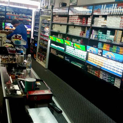 DISCOUNT SMOKE SHOP - Updated September 2025 - 2434 University Dr ...