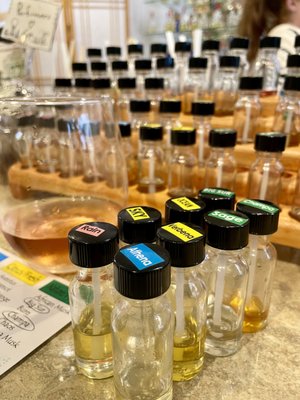 AROMA WORKSHOP - 95 Photos & 135 Reviews - 2110 N Halsted St, Chicago ...