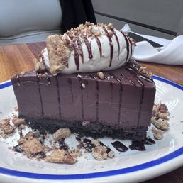 HUDSON HOUSE - Updated December 2025 - 1037 Photos & 675 Reviews - 4933 ...