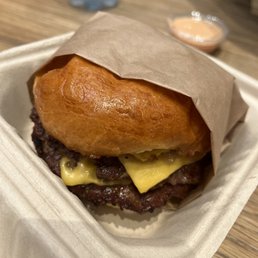 SWIZZLER CRISPY CHICKEN + SMASH BURGERS - Updated December 2025 - 226 ...