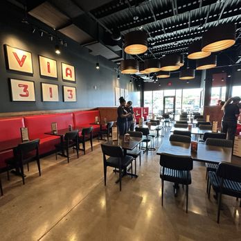 VIA 313 PIZZERIA - Updated July 2025 - 68 Photos & 32 Reviews - 9250 ...