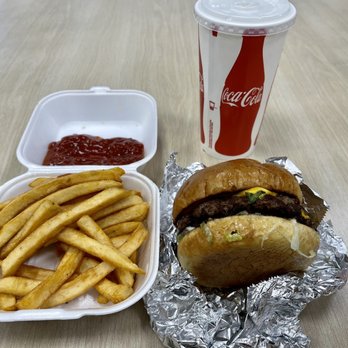 HUNCHO’S FRIED CHICKEN & BURGERS - Updated August 2024 - 55 Photos & 78 ...