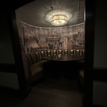 CHAZ ON THE PLAZA - Updated May 2025 - 297 Photos & 217 Reviews - 325 ...