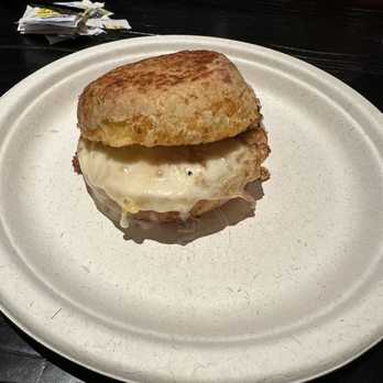 TRADESMAN COFFEE SHOP & LOUNGE - Updated July 2024 - 780 Photos & 368 ...