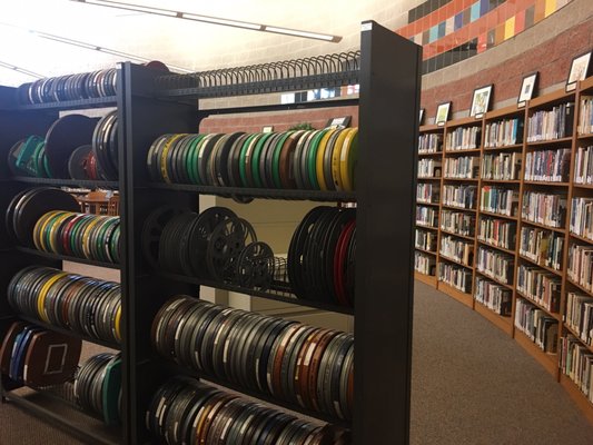 FRANK E MERRIWEATHER, JR LIBRARY - Updated January 2026 - 14 Photos ...