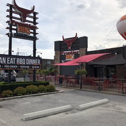 FRONTIER BBQ & SMOKEHOUSE - Updated December 2025 - 73 Photos & 89 ...