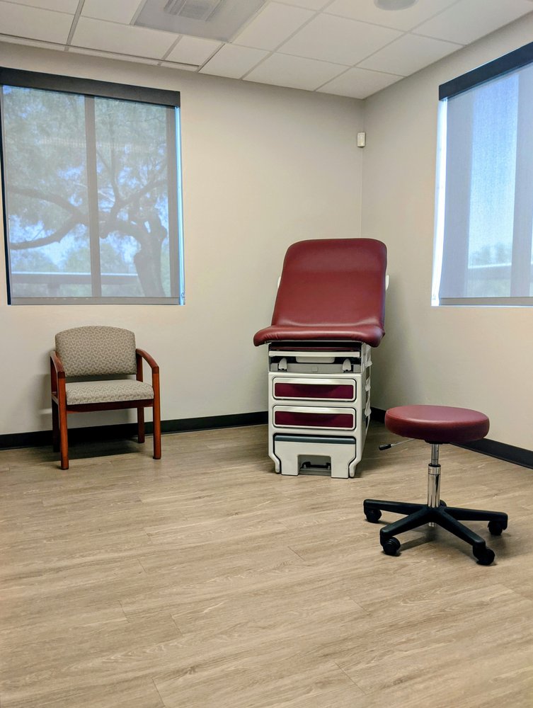 HURST PLASTIC SURGERY - Updated July 2025 - 6861 N Oracle Rd, Tucson ...