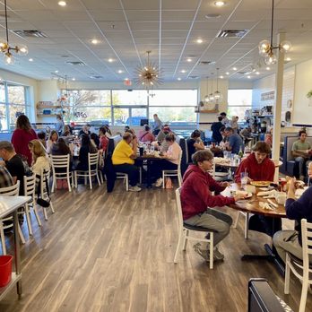 THE BUTTERED BISCUIT - SPRINGDALE - Updated October 2025 - 262 Photos ...