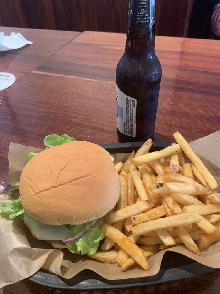 THE GENEROUS SQUIRE - Updated December 2025 - 53 Photos & 49 Reviews ...