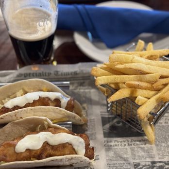 THE IRISHMAN PUB & EATERY - Updated October 2024 - 271 Photos & 305 ...