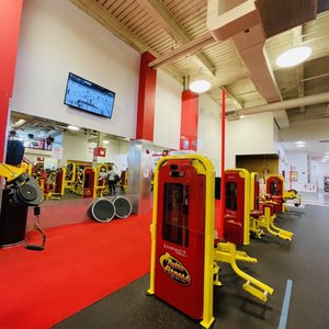 CRUNCH FITNESS - PARK SLOPE - Updated March 2025 - 61 Photos & 272 ...