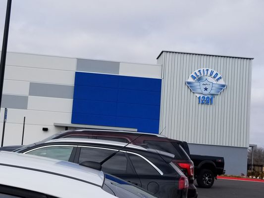 ALTITUDE 1291 - 22 Photos & 15 Reviews - 6235 SE 15th St, Midwest City ...