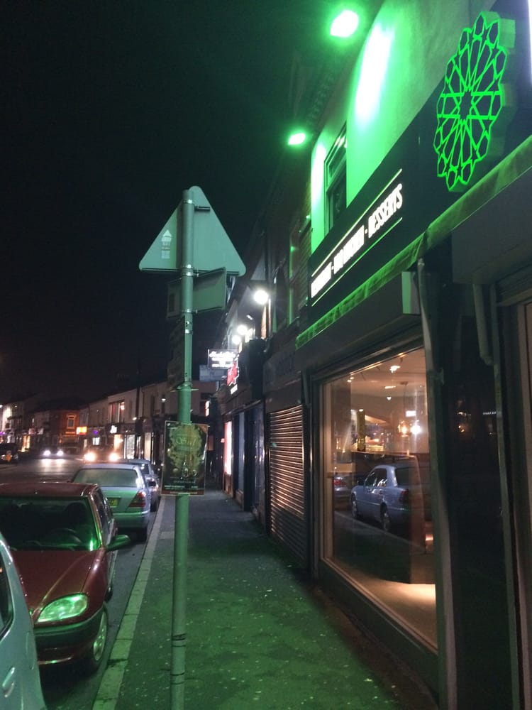 IMRAN SWEET CENTRE & RESTAURANT - Updated October 2025 - 264 Ladypool ...