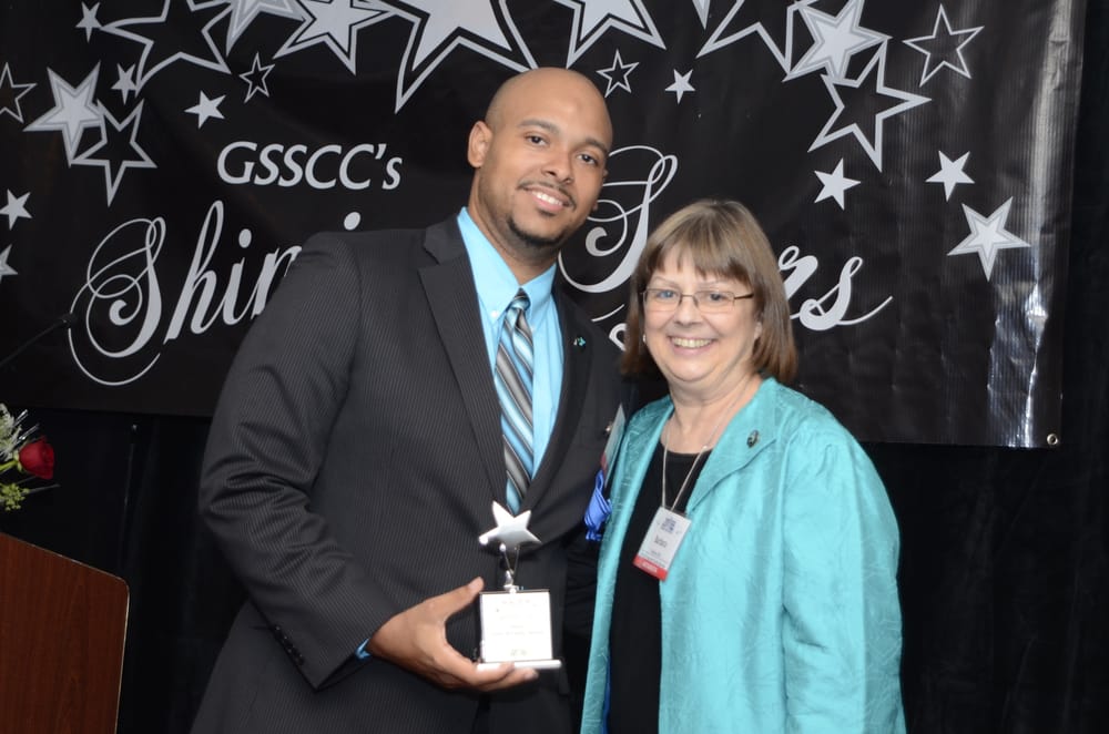 YMCA YOUTH & FAMILY SERVICES - Updated October 2025 - 11 Photos - 9601 ...