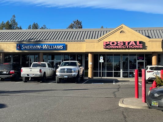 POSTAL CONNECTIONS - Updated October 2025 - 36 Photos & 40 Reviews ...