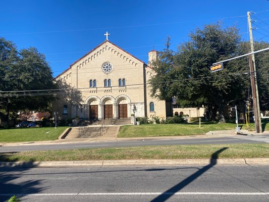 HOLY TRINITY CATHOLIC CHURCH - Updated September 2025 - 18 Reviews ...