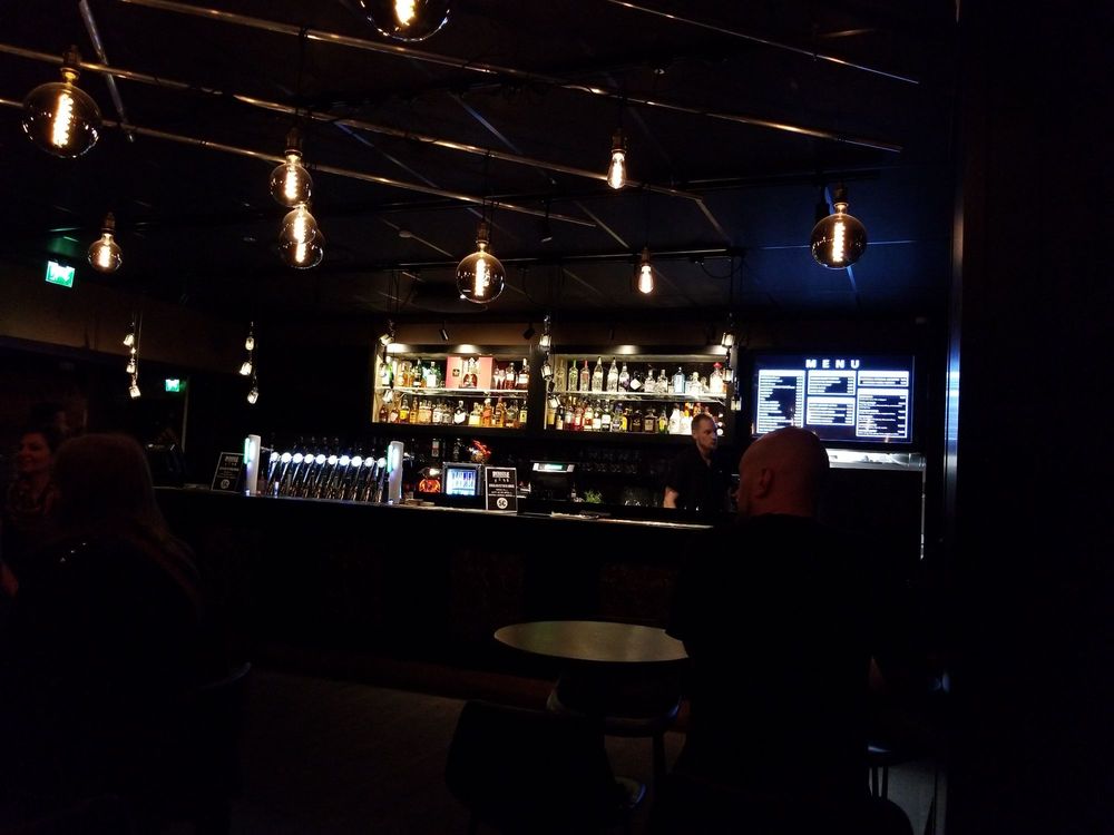 ON THE ROCKS - Updated March 2025 - 15 Photos & 15 Reviews - Mikonkatu ...