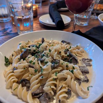 LOCALE NEIGHBORHOOD ITALIAN - Updated January 2025 - 1050 Photos & 592 ...