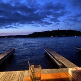 THE WINDLASS - Updated August 2024 - 433 Photos & 373 Reviews - 45 ...