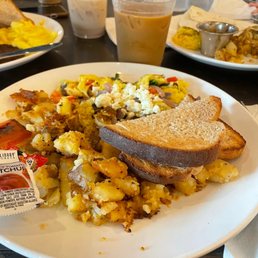 FIDO - Updated June 2025 - 1070 Photos & 1396 Reviews - 1812 21st Ave S ...