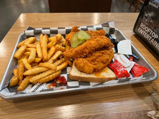 PRINCE’S HOT CHICKEN - 143 Photos & 122 Reviews - 5055 Broadway Place ...