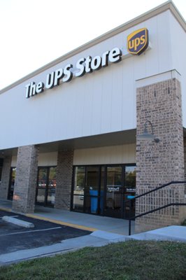 THE UPS STORE - Updated June 2026 - 25 Photos & 13 Reviews - 541 S ...