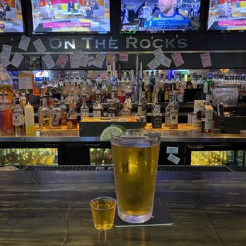 ON THE ROCKS - Updated December 2025 - 17 Photos & 34 Reviews - 1500 ...