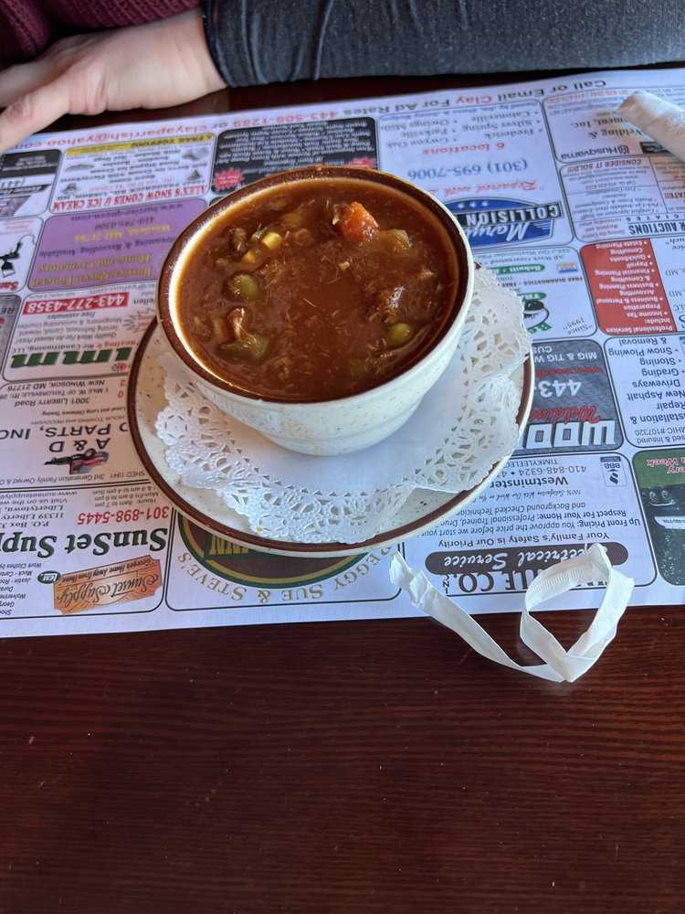 WINFIELD INN - 22 Photos & 18 Reviews - American (New) - 1616 W Old ...