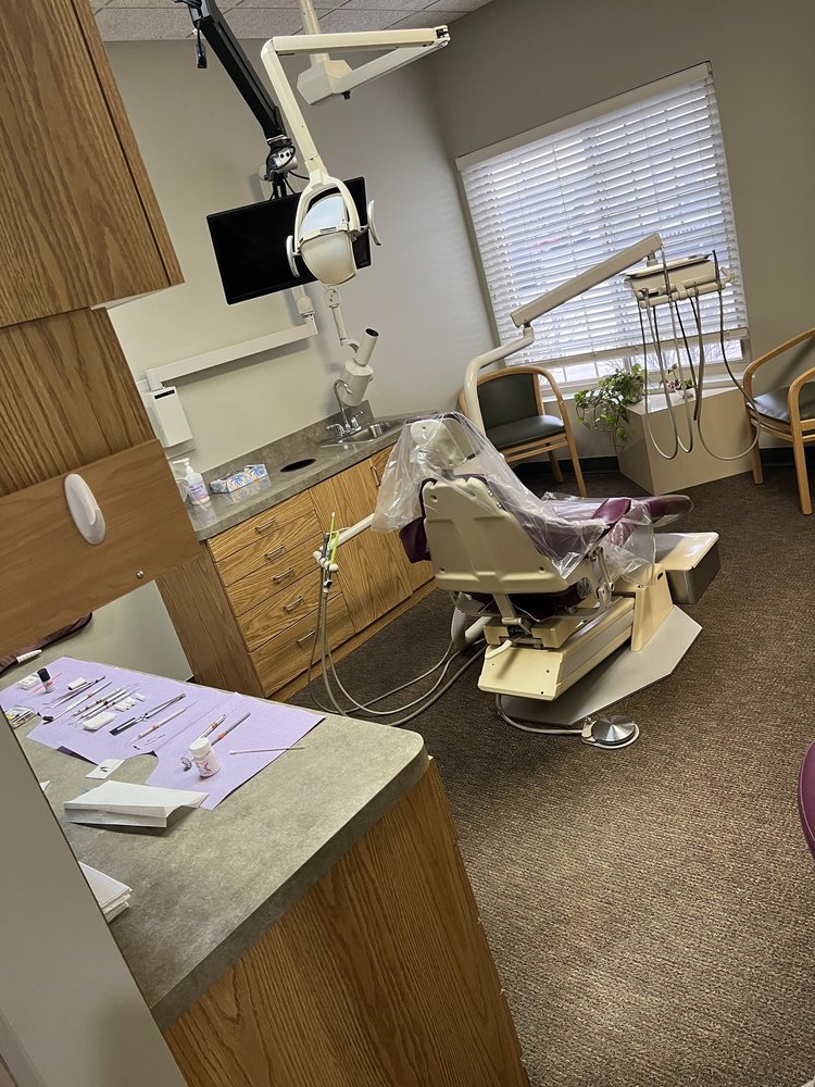 FARMBROOK FAMILY DENTISTRY PC - Updated October 2025 - 43200 Dequindre ...