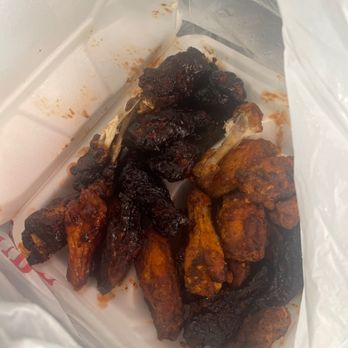 R&R EXTREME WINGS - Updated July 2025 - 53 Photos & 45 Reviews - 8320 N ...