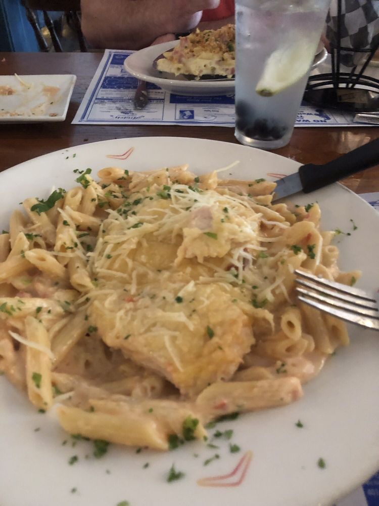 THE TAVERN ON MAIN - 60 Photos & 128 Reviews - 1157 Putnam Pike ...