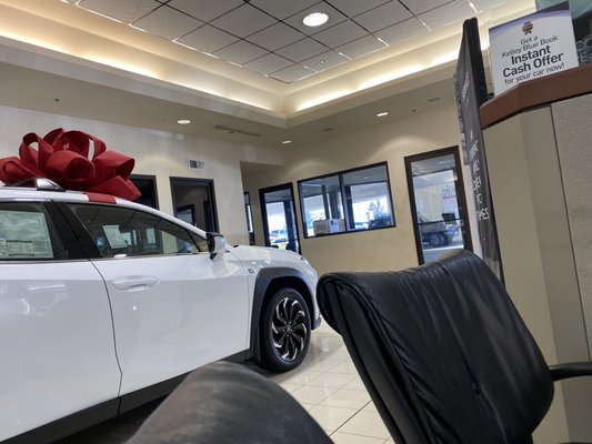 LEXUS OF SACRAMENTO - 145 Photos & 404 Reviews - 2600 Fulton Ave ...