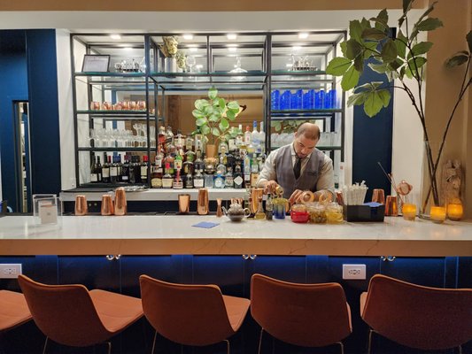 MIDPOINT BISTRO AND BAR - TEMP. CLOSED - Updated October 2025 - 10 ...