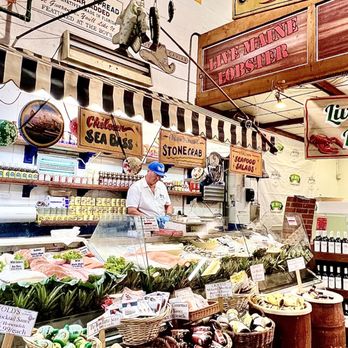 THE BOYS FARMERS MARKET - Updated December 2024 - 611 Photos & 494 ...