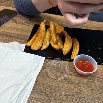 SIDE CHICK - Updated February 2025 - 59 Photos & 43 Reviews - 692 ...