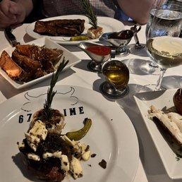 ANGELO’S 677 PRIME - Updated December 2025 - 432 Photos & 335 Reviews ...