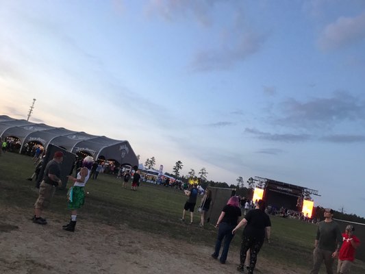 ROCKINGHAM DRAGWAY - Updated November 2025 - 2153 US Hwy 1, Rockingham ...