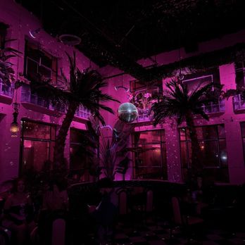 THE FLAMINGO BAR - Updated October 2024 - 39 Photos & 28 Reviews - 1855 ...