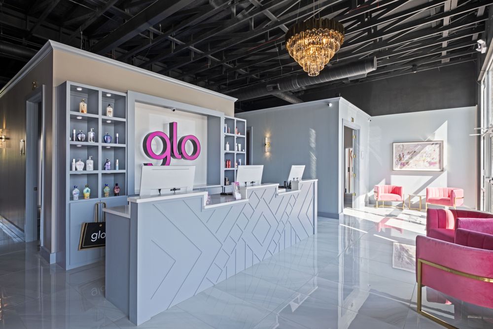 GLO TANNING - Updated May 2026 - 18 Photos - 15895 Metcalf Ave ...
