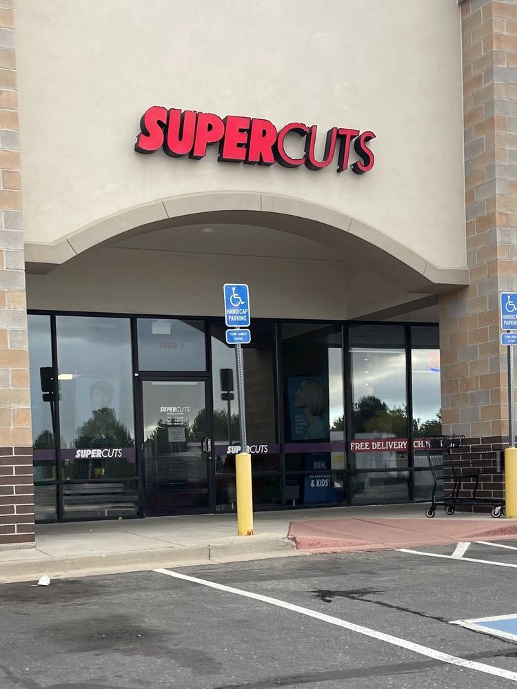 SUPERCUTS - Updated November 2025 - 26 Reviews - 1250 S Buckley Rd ...