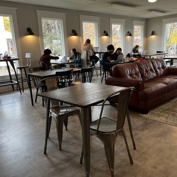 THE RED DOT COFFEE COMPANY - Updated February 2025 - 255 Photos & 215 ...