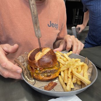 FOUNDRY CRAFT GRILLERY - Updated July 2024 - 20 Photos & 26 Reviews ...