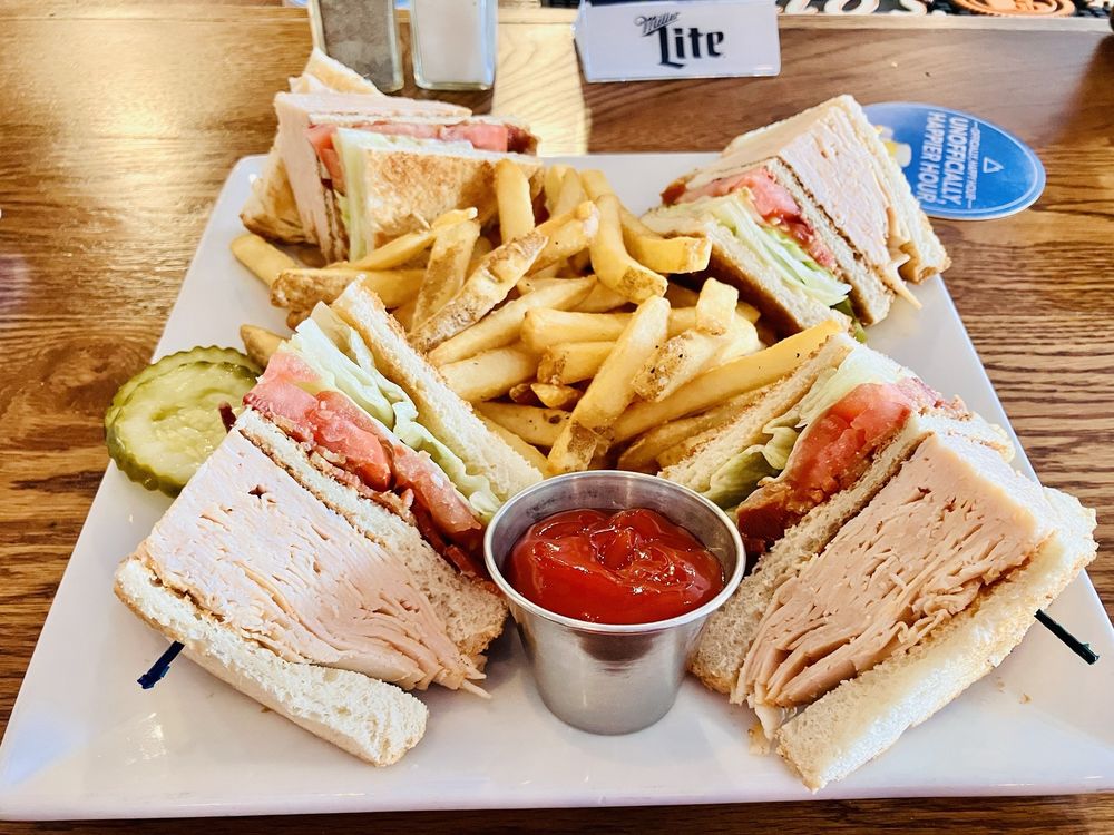 HEIGHTS 27 BAR AND GRILL - Updated January 2026 - 25 Photos & 53 ...