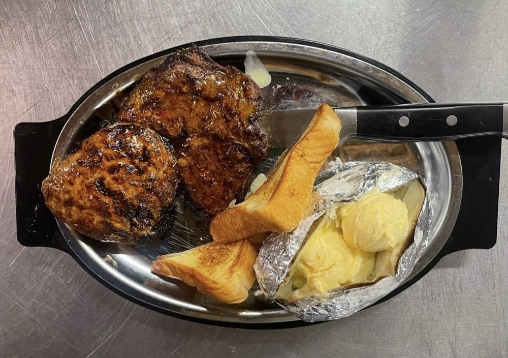 THE GOAL LINE - Updated September 2025 - 426 Main St, Hazard, Kentucky ...