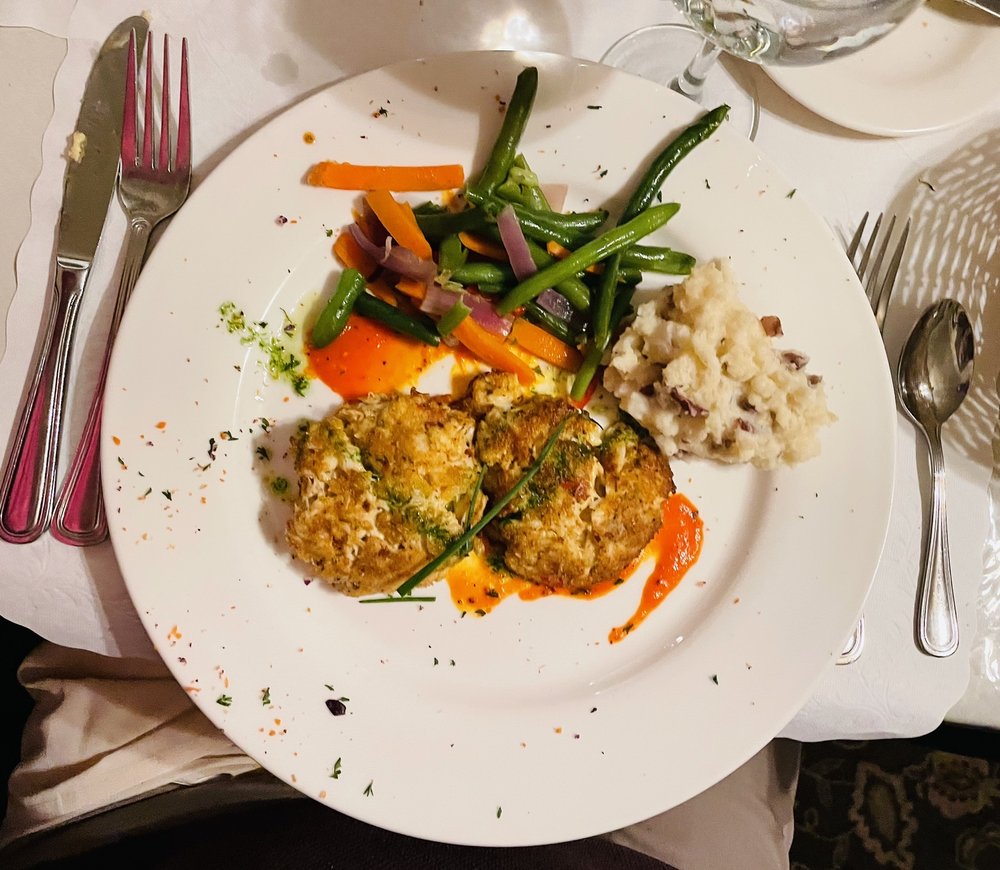 CARRIAGE HOUSE RESTAURANT - Updated December 2025 - 96 Photos & 153 ...