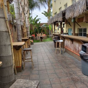 HOLLYWOOD CENTER MOTEL - Updated April 2025 - 12 Photos - 6720 W Sunset ...