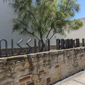 LANDA BRANCH LIBRARY - Updated October 2025 - 61 Photos & 61 Reviews ...